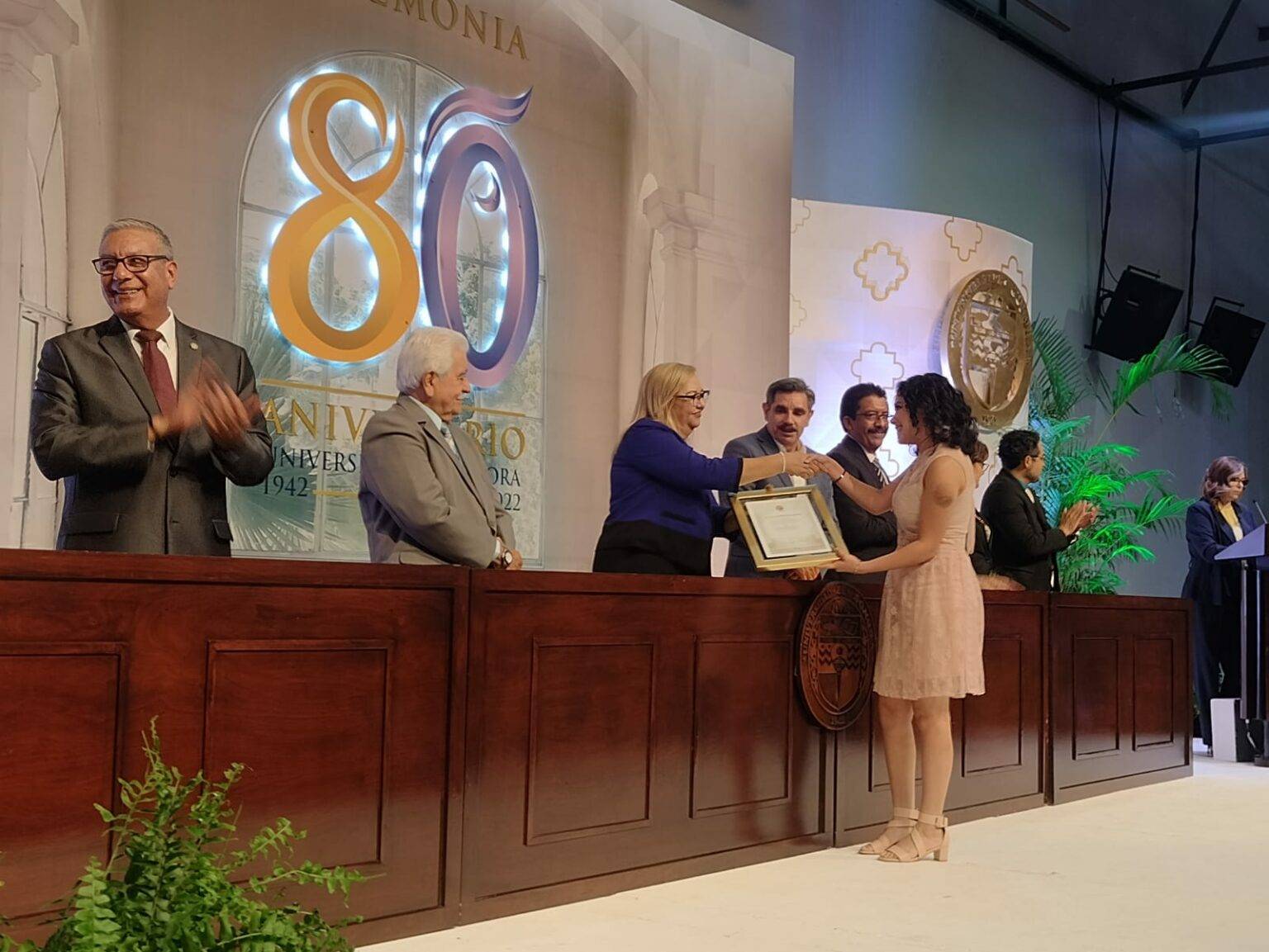 La Unison está cumpliendo este 12 de octubre 80 años de que se fundó y ...