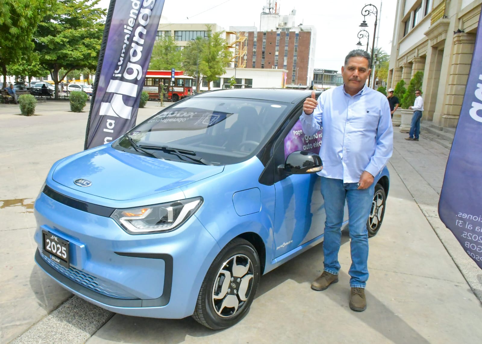 Se llevó un carro eléctrico por cumplido – Primera Plana Digital ...